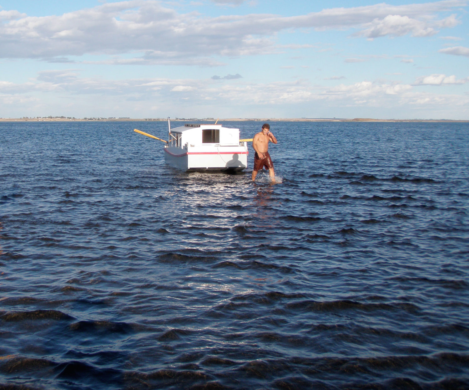 Escargot Canal Cruiser | Small Boats Monthly