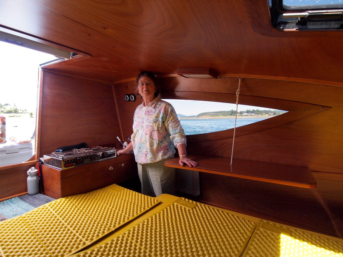 Eco 5 Power Cat | Small Boats