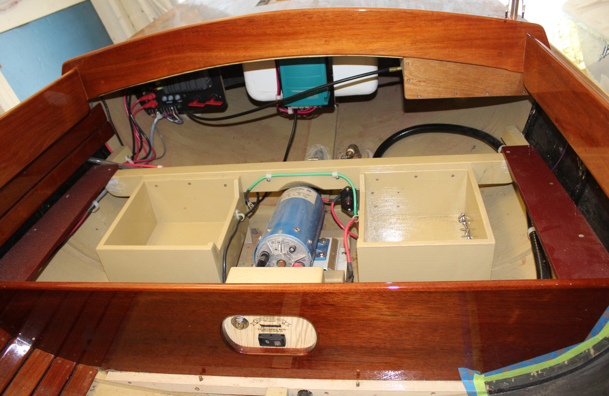 Lightning Bug | Small Boats