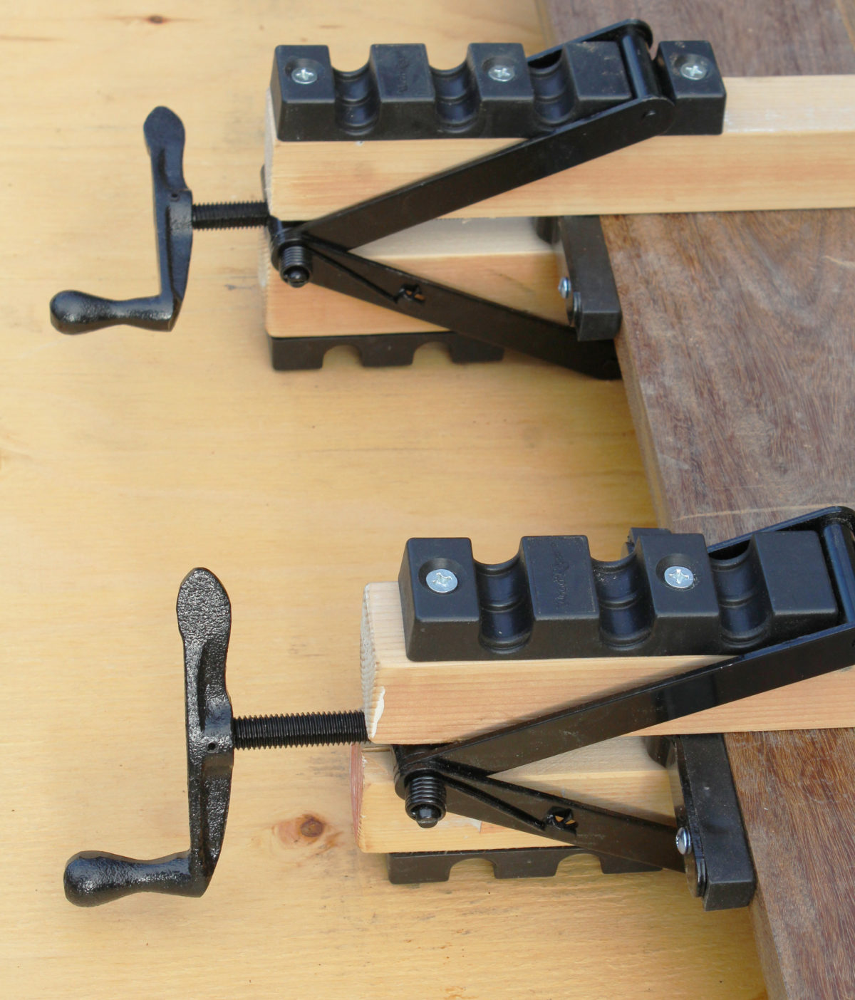 4-Way Clamping System | Small Boats