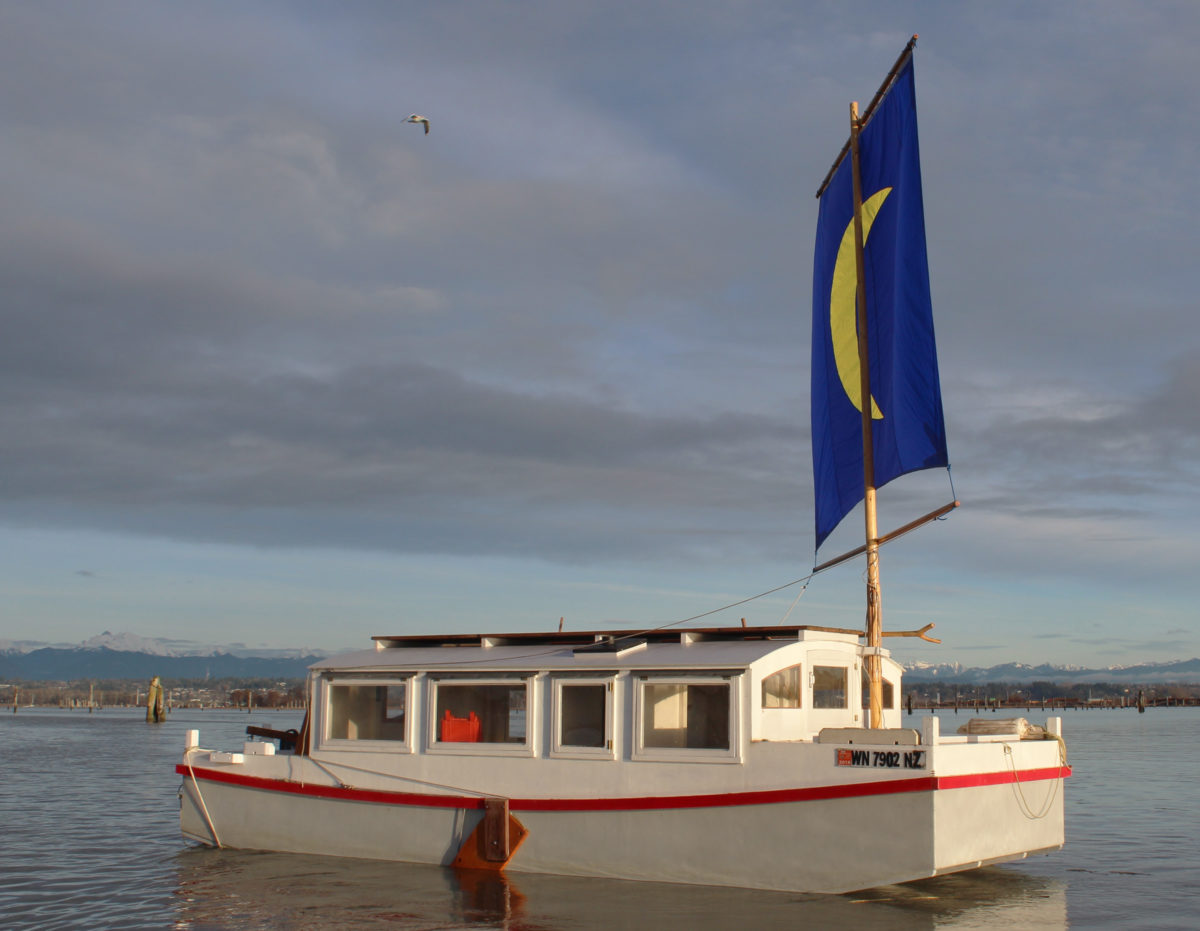 Getting Out of Line | Small Boats