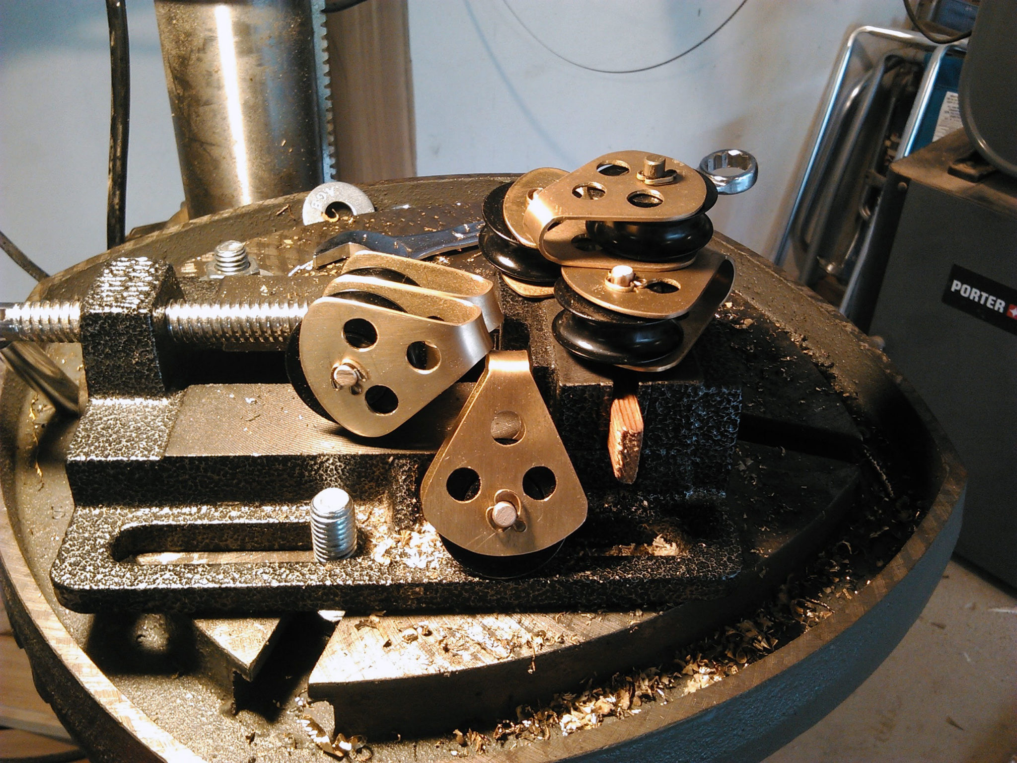 DIY Bronze Blocks - Small Boats Magazine