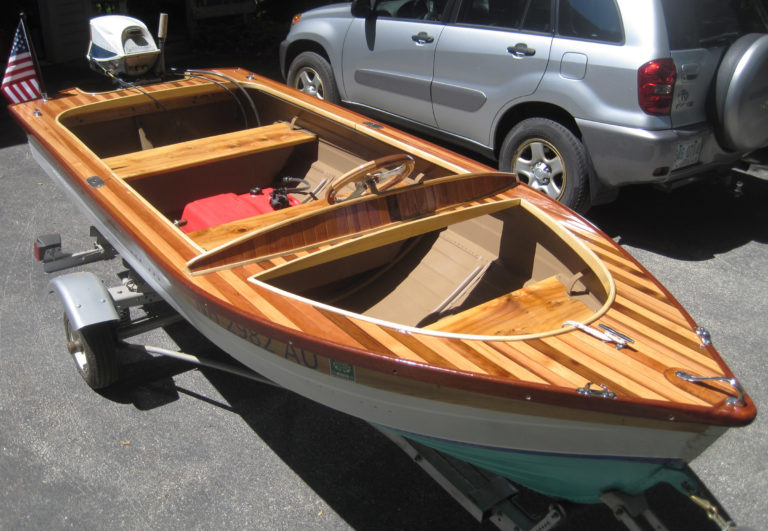 BUTTERFLY | Small Boats