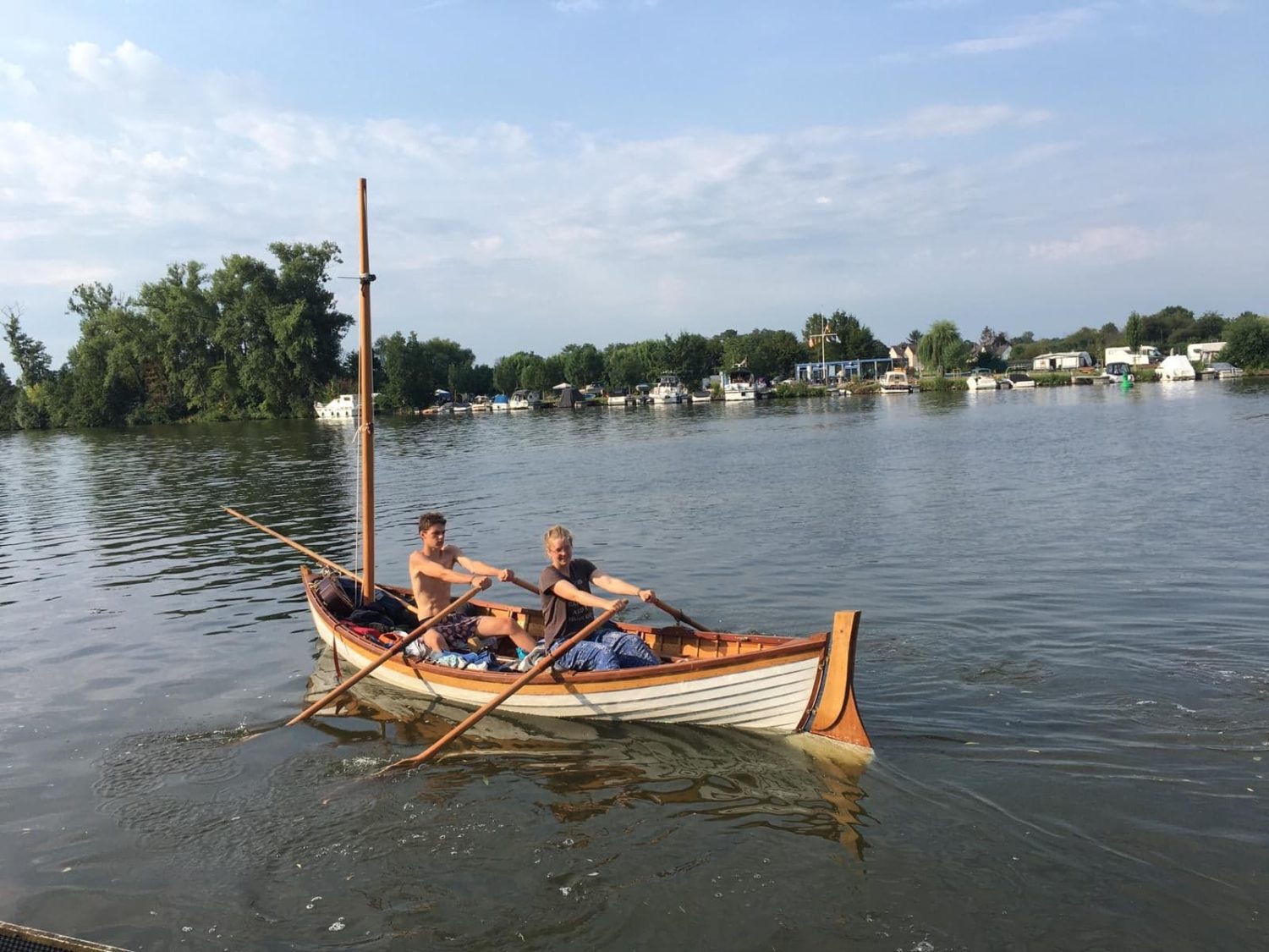 ELF - Small Boats Magazine