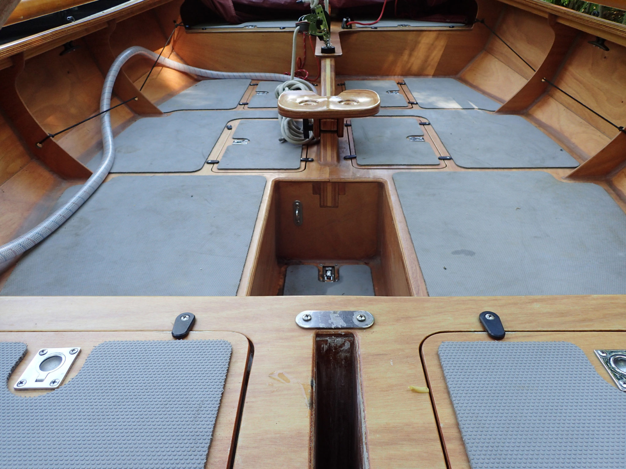The Guider | Small Boats
