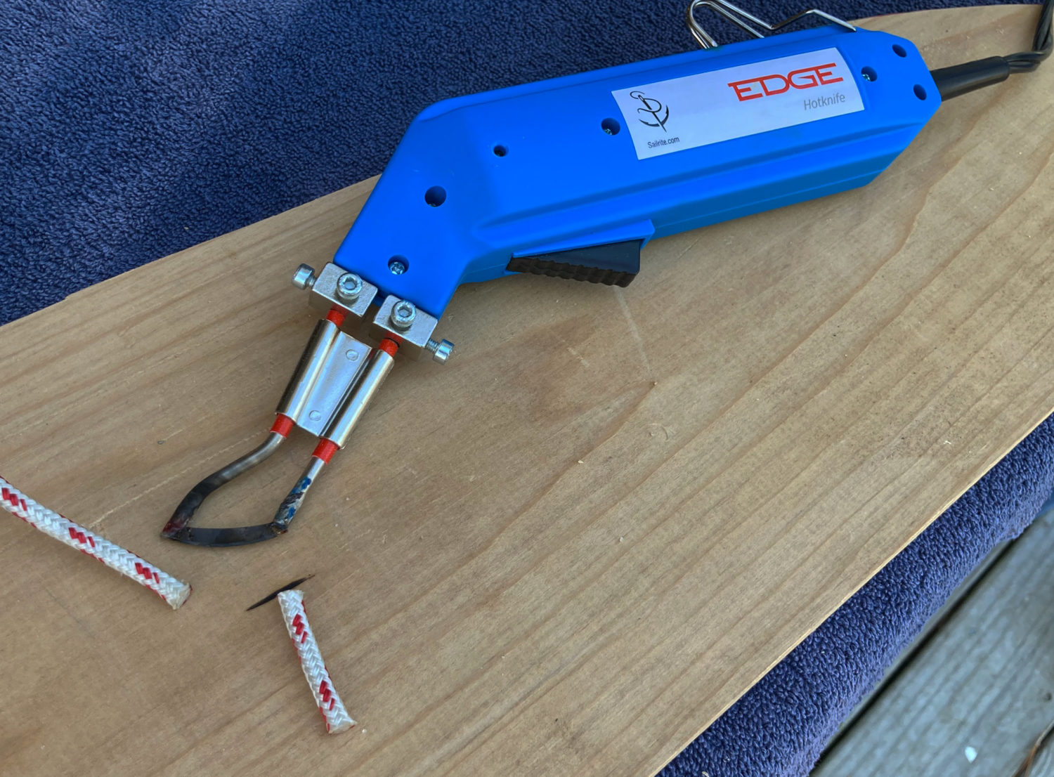 Edge Hotknife | Small Boats