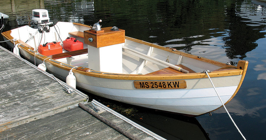 Lowell’s Amesbury Skiff | Small Boats
