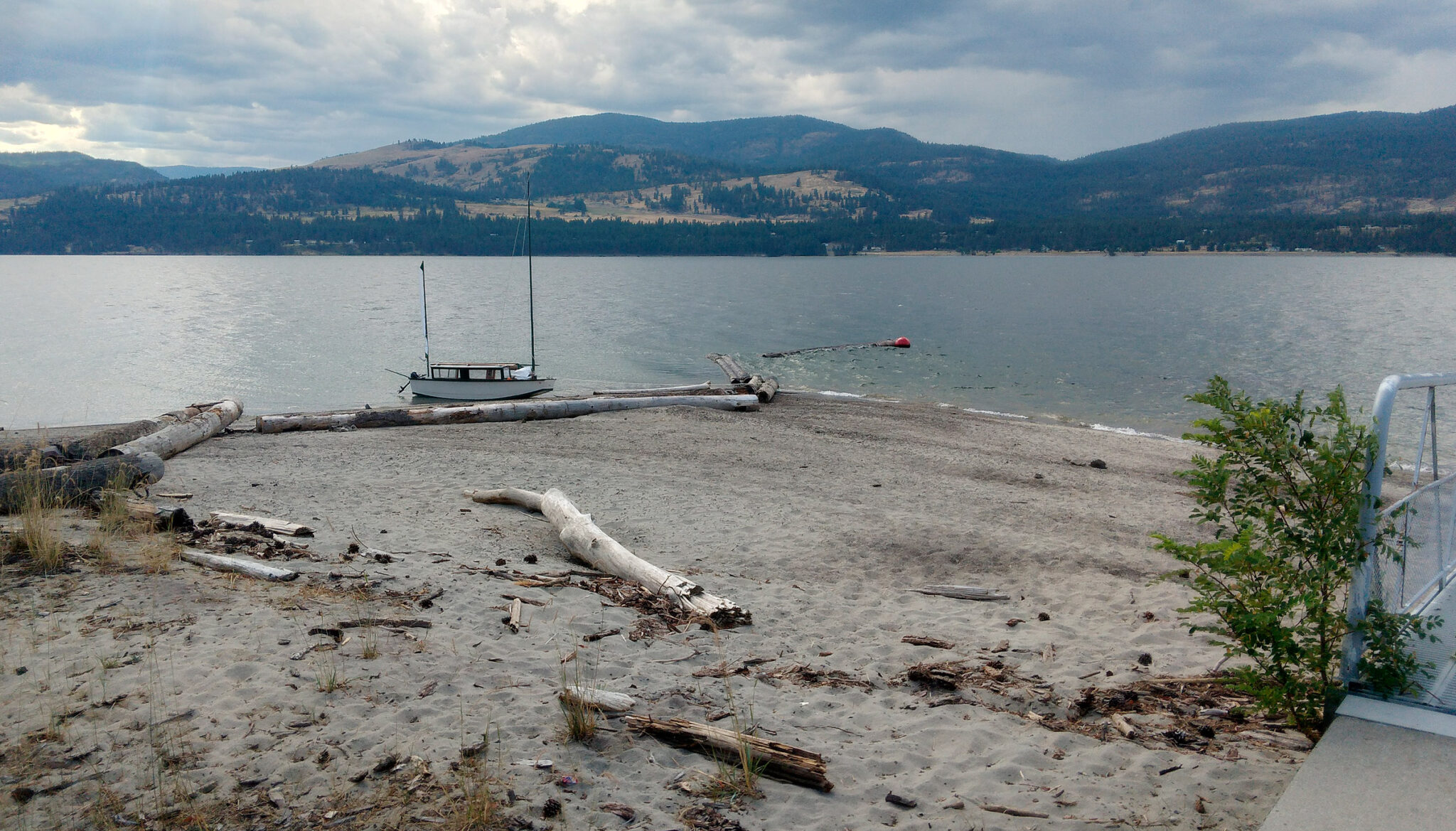 The Boston Whaler Montauks - Small Boats Magazine